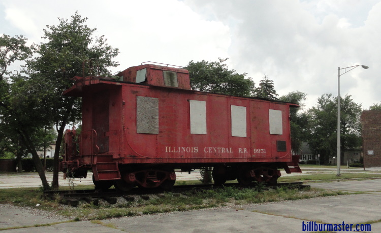Illinois Central {Caboose}