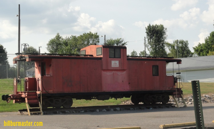 Illinois Central {Caboose}