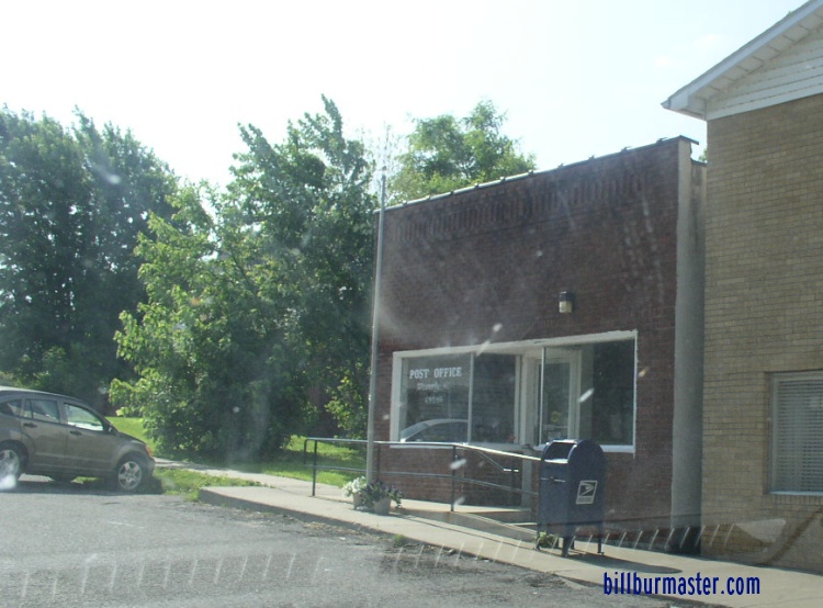 Looking At The Waverly Post Office June 2010 
