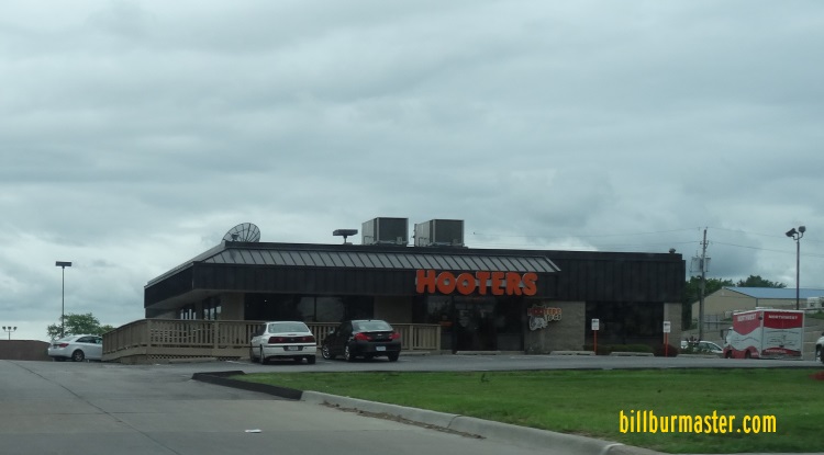 Hooters