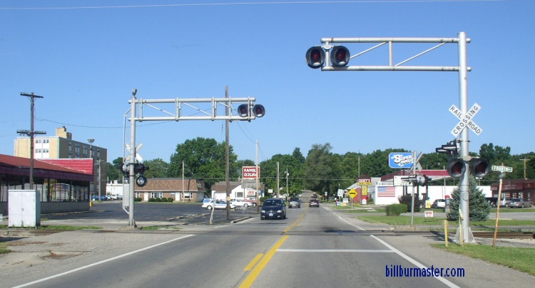Illinois & Midland {Grade Crossing}