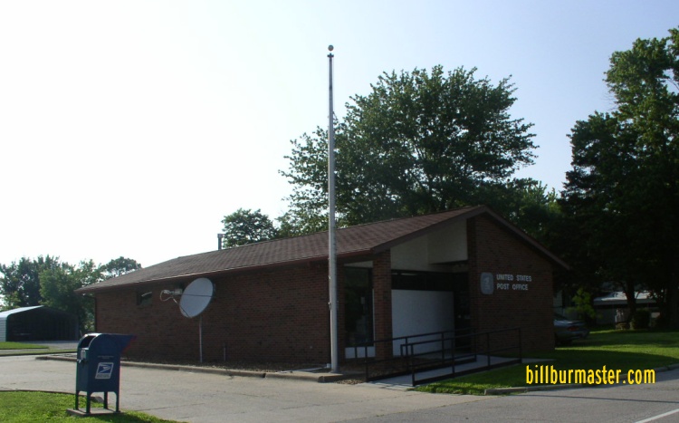 Looking at the Ellis Grove Post Office. (June, 2010)