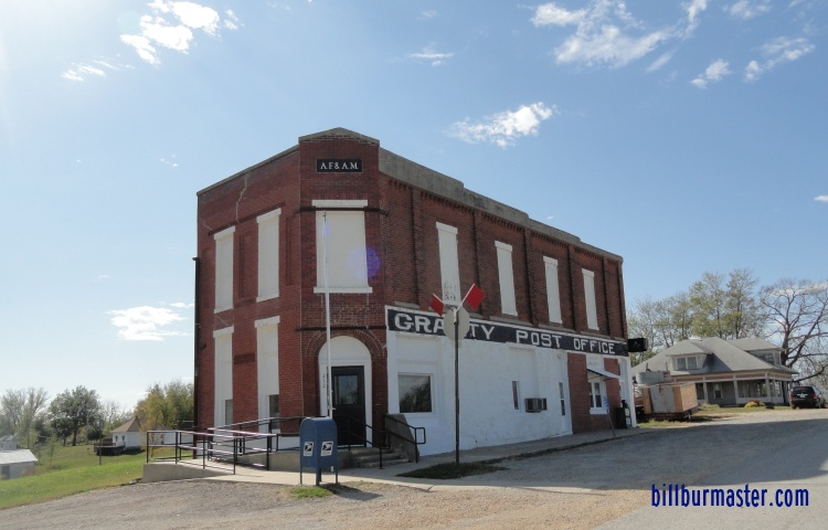 Looking at the Gravity Post Office. (October, 2011)